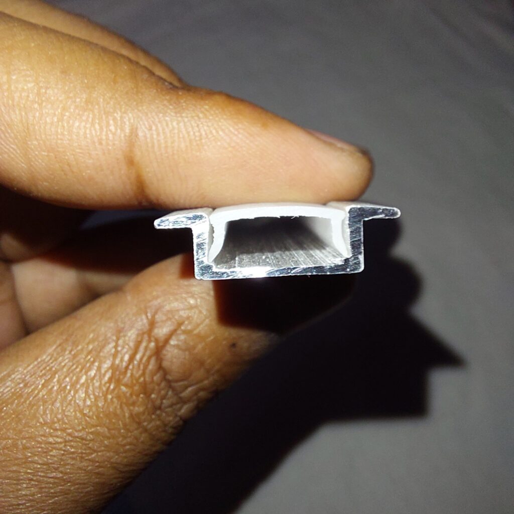 Aluminium Led Profile 1606 With Collar, 18 Gauge Thickness | Saifi ...